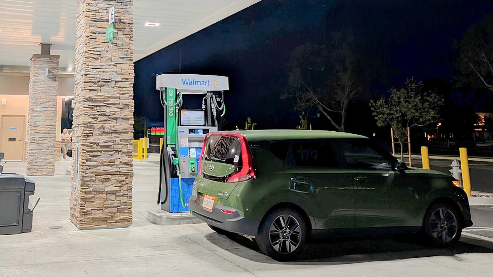 Average Gas Prices Soar In US, With One Station Charging $8 Per Gallon