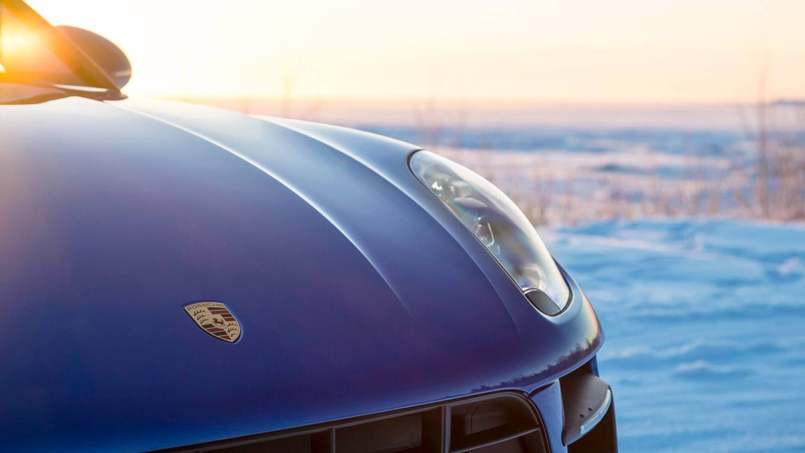2020 Porsche Macan Turbo: A High-Performance Compact SUV Bargain