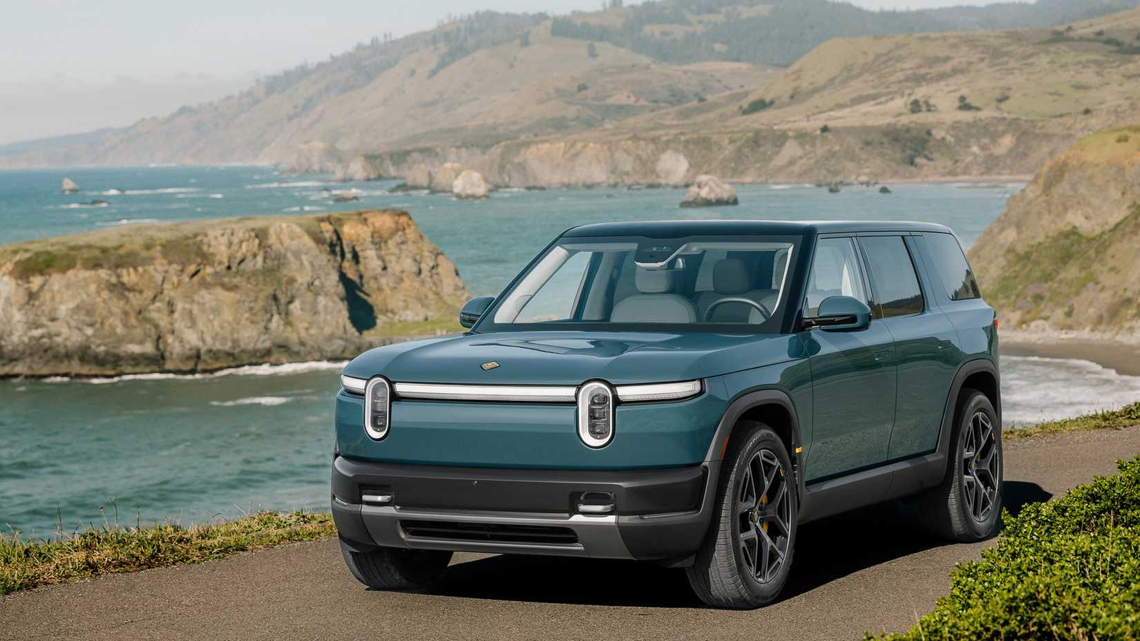 Here's How Much You'll Pay For A Fully-Loaded 655-HP Rivian R2 Performance