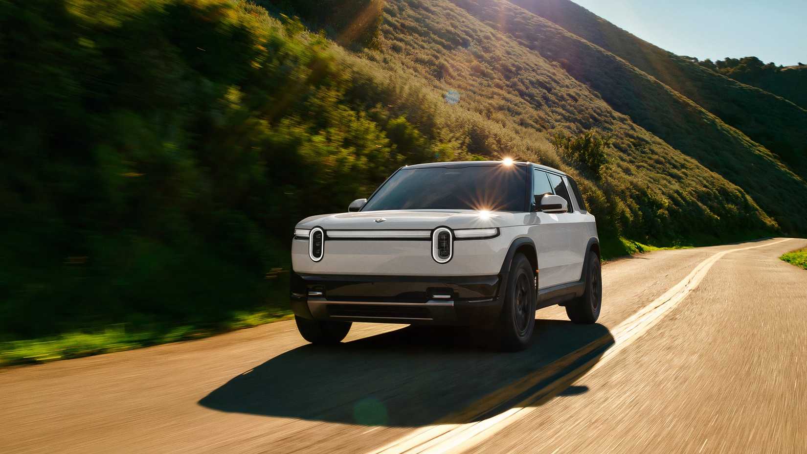 Rivian R2: Compact Electric SUV with 656 HP Performance