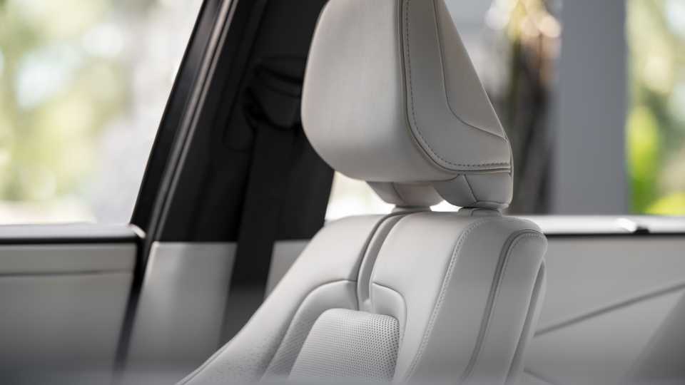 2027 Toyota Highlander Gallery: Interior And Exterior Images