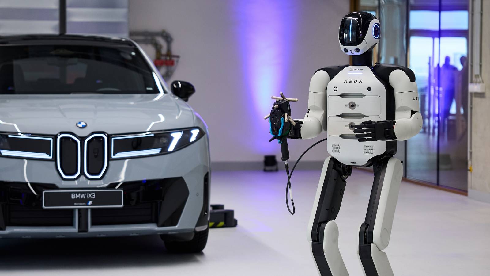 iDrive Meets 'I, Robot': BMW Using Humanoid Robots To Build Cars