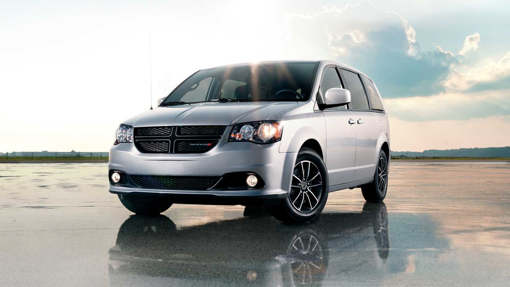 The Dodge Grand Caravan Has A High-Performance Twist - And It's A ...
