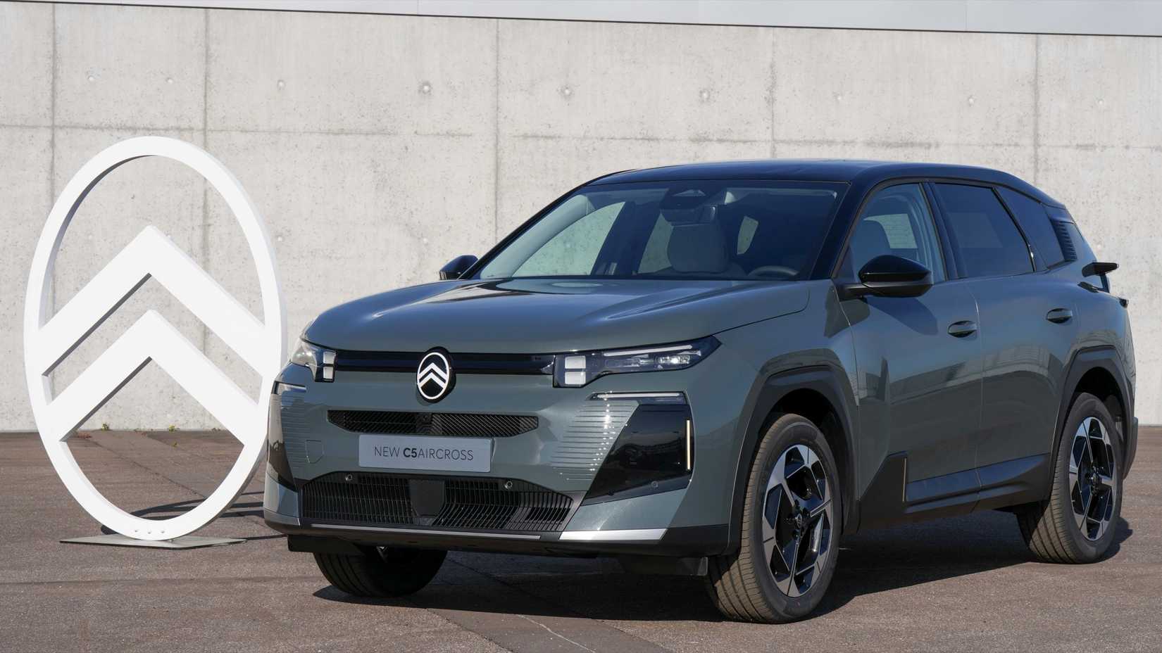 Stellantis Ups Its New PHEV Powertrain Rating By 30 HP Without Any ...