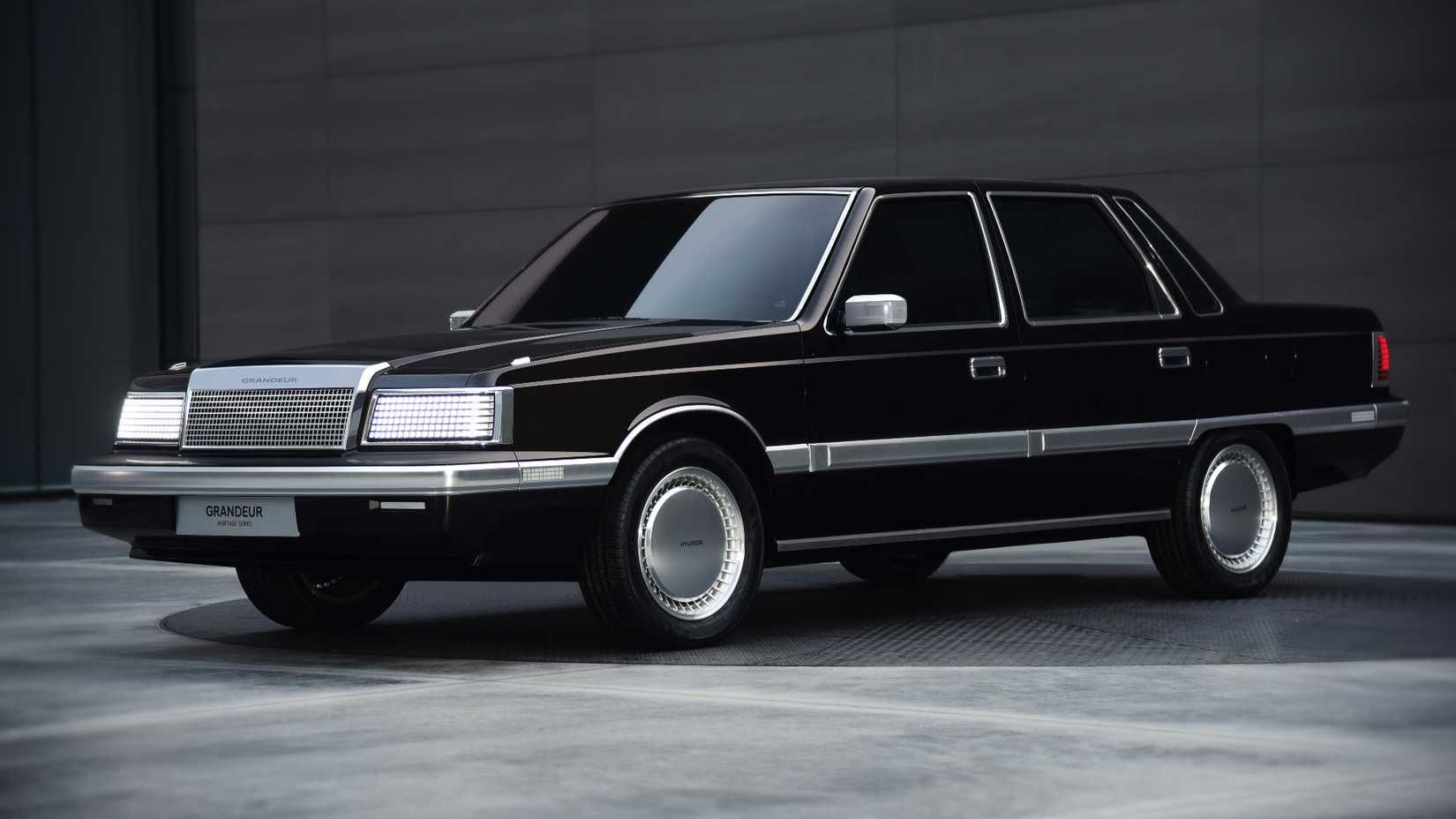 The Hyundai Grandeur Concept Gave A 1980s Classic A Modern Makeover