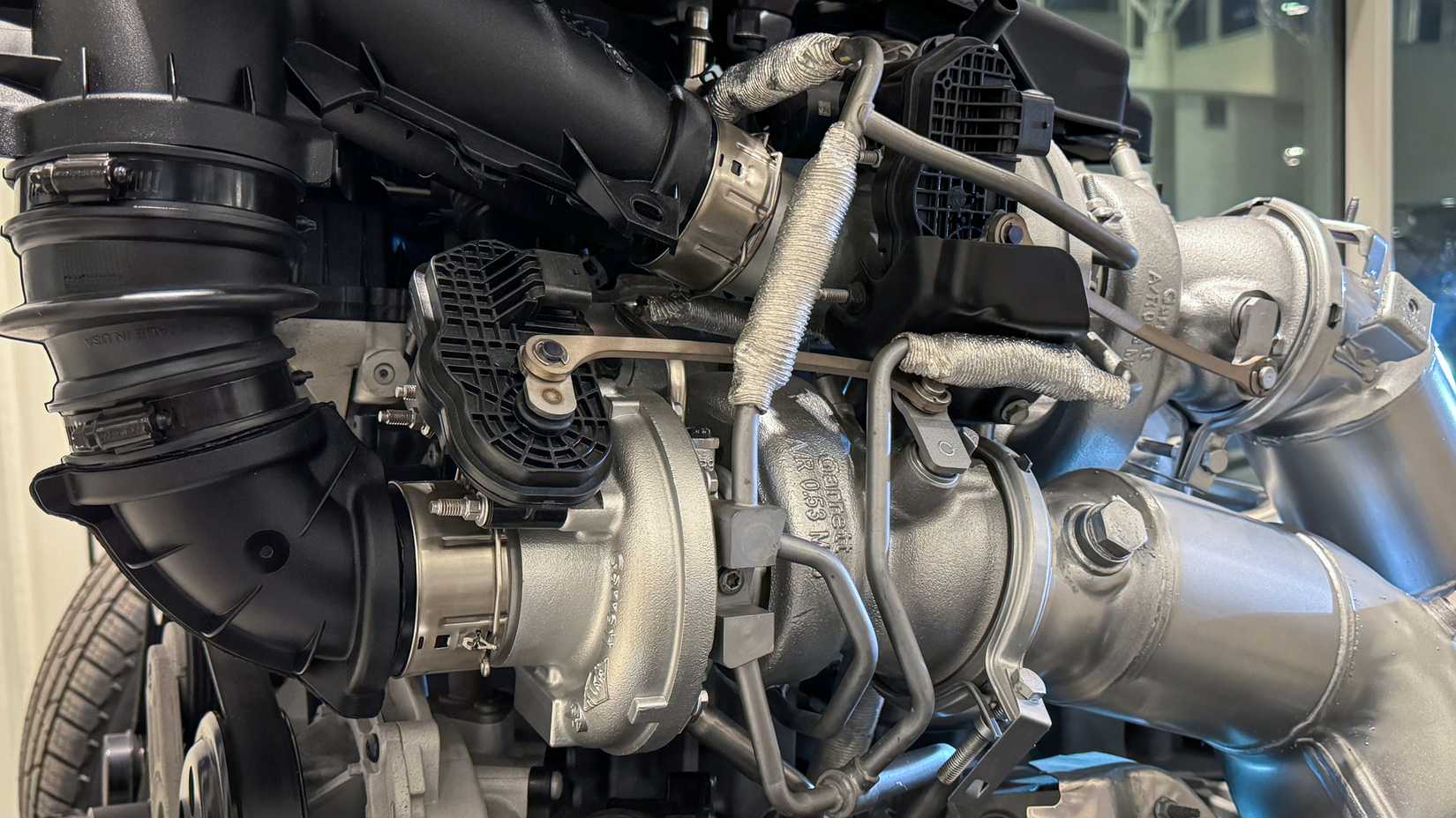 The Inner Workings Of The Hurricane Inline-Six