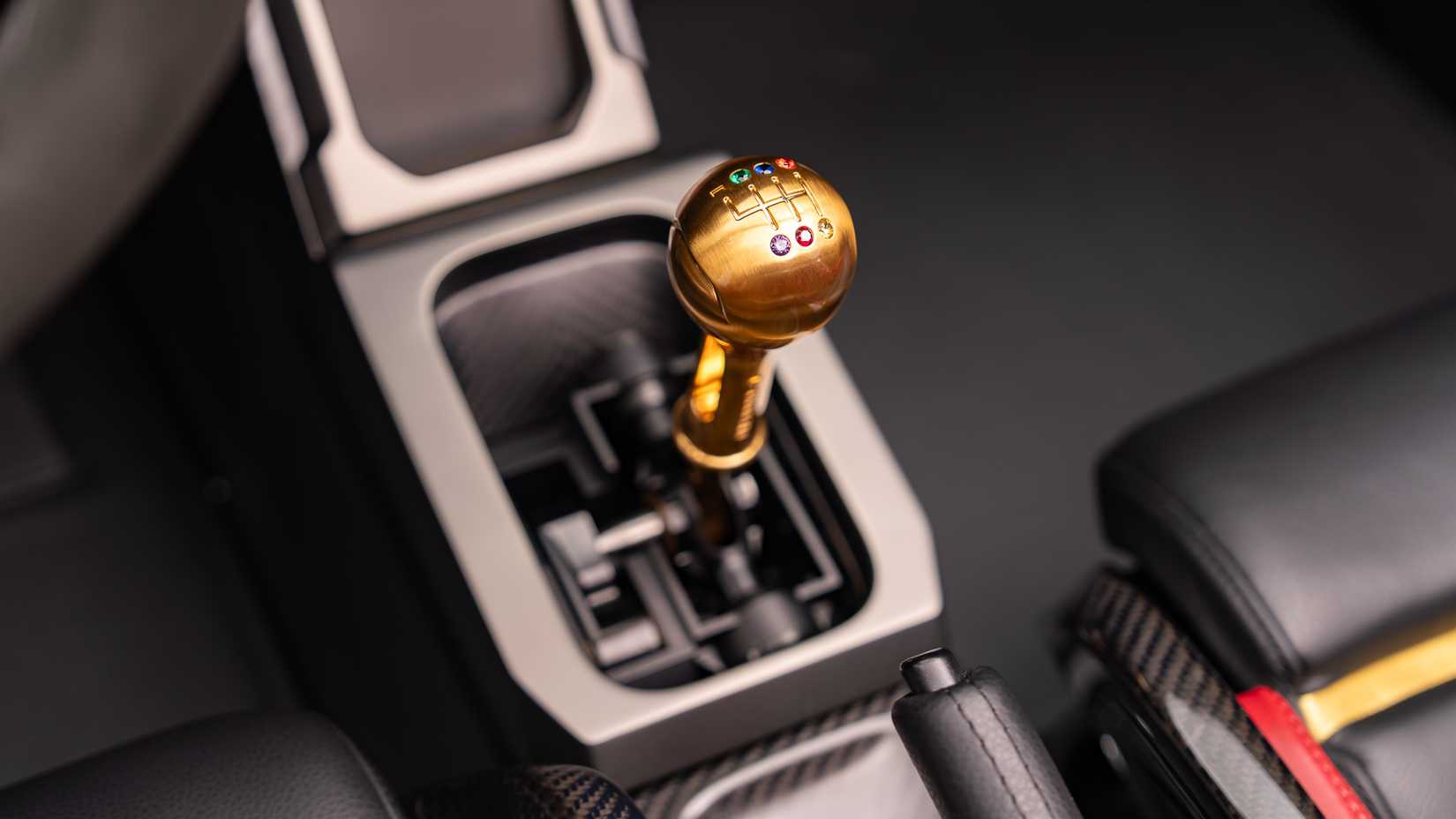 Gunther Werks' 840-HP Porsche Speedster Gets A Six-Speed Stick And Our ...