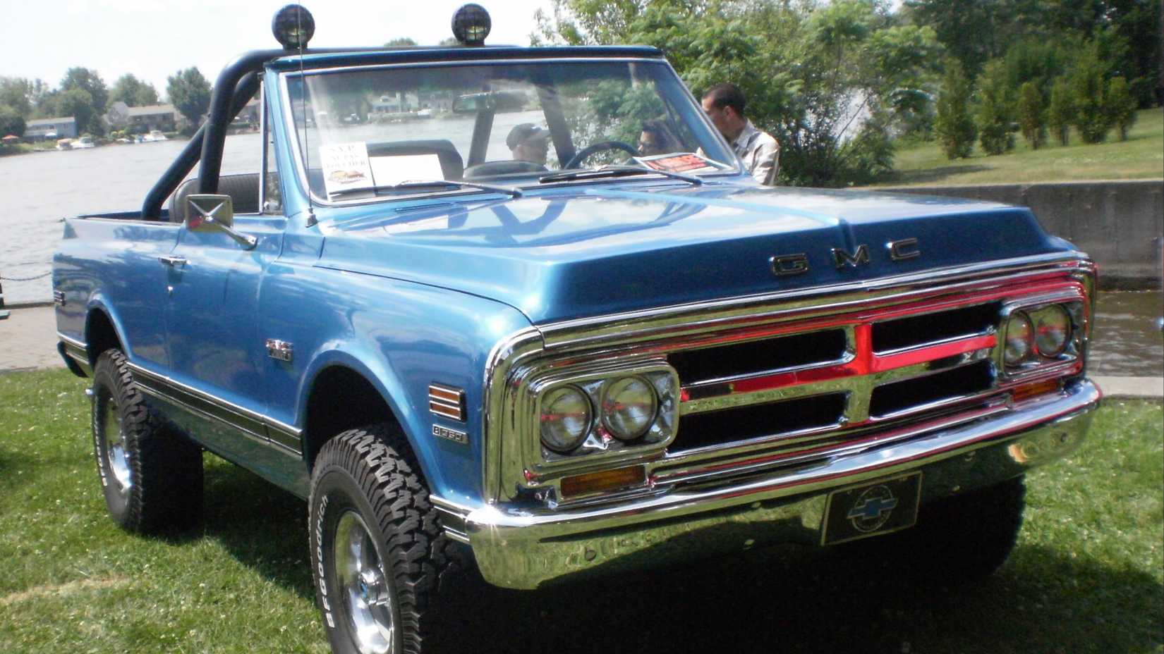 The GMC Jimmy Deserves A Revival - Here's Why