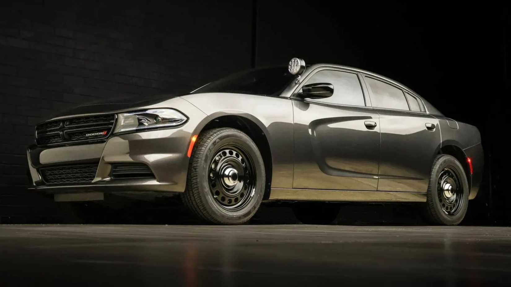 There's Only One Way To Get A Dodge Charger With A Hemi V8 And All ...