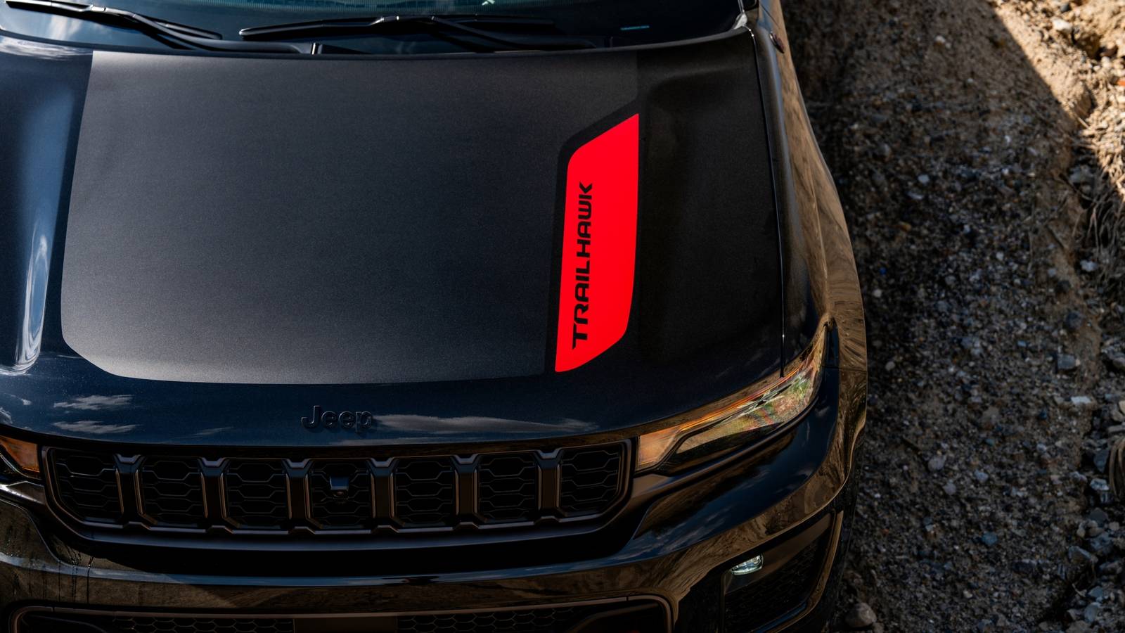 The Jeep Grand Cherokee Trailhawk Is Back, And It Brought A Friend