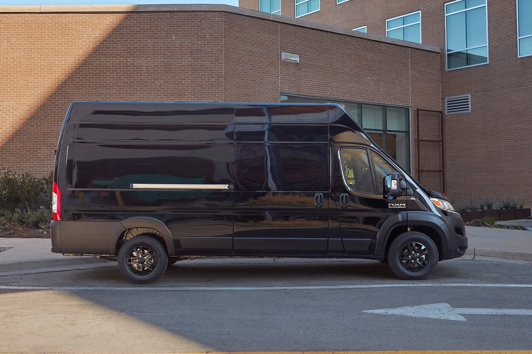 2024 Ram ProMaster Window Van Exterior Photos