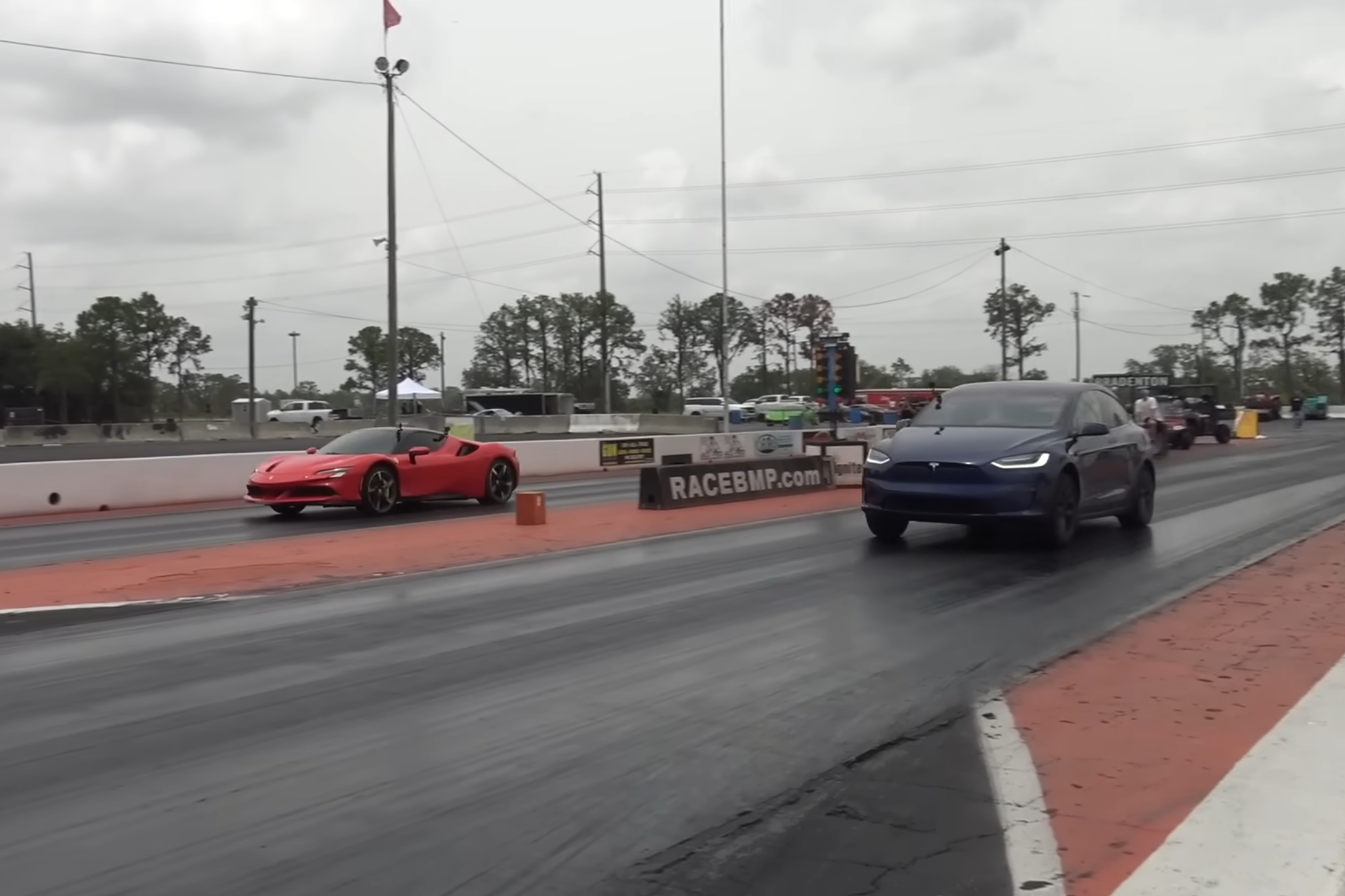 SUVs That Accelerate Quicker Than Supercars - Deptam.com