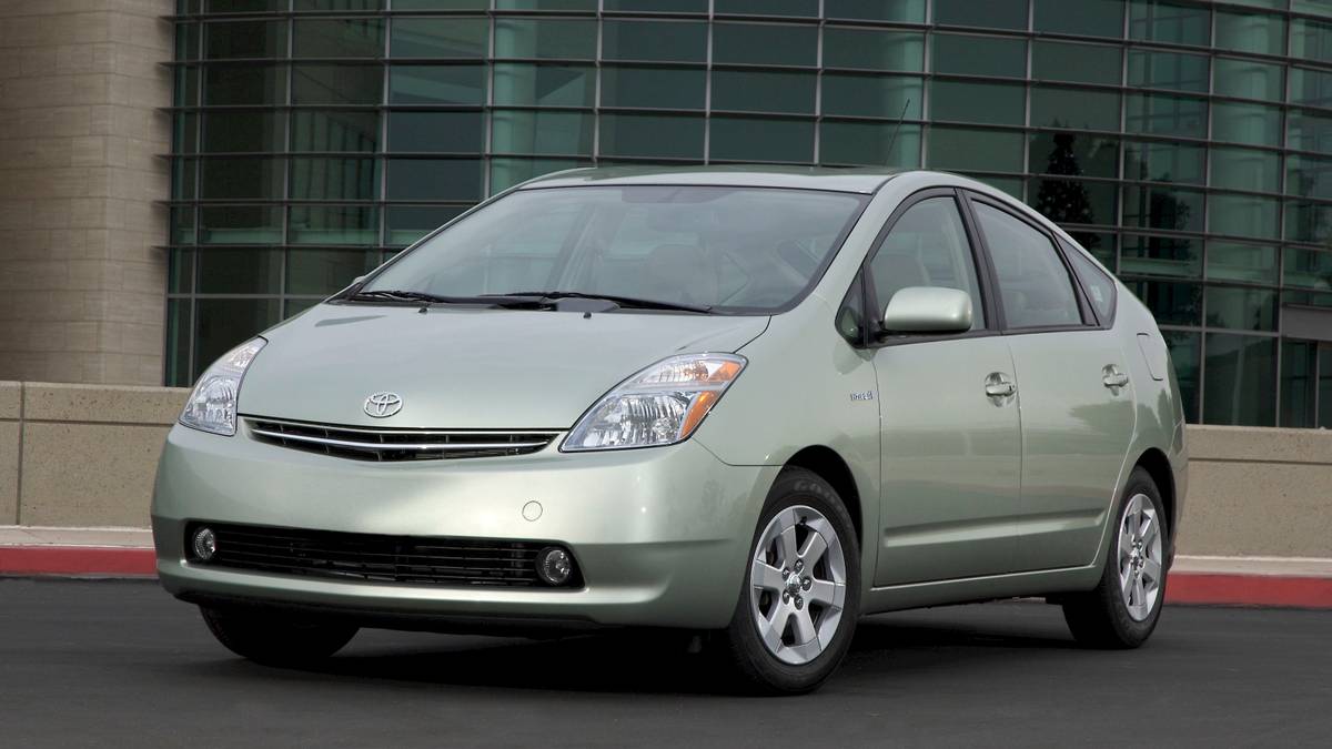 2008 Toyota Prius Pricing, Photos & Specs