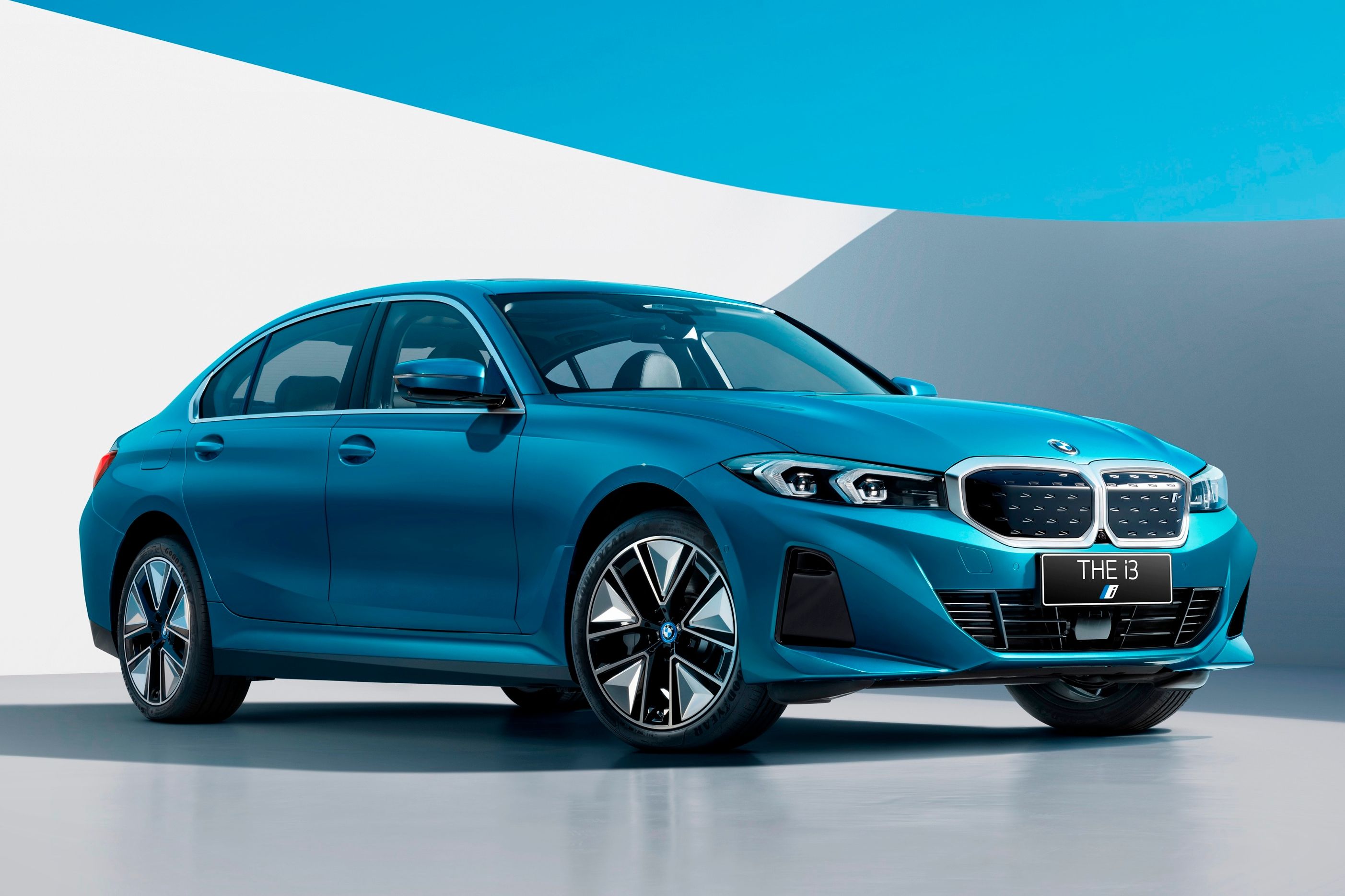 RUMOR BMW 3 Series Going Fully Electric Sooner Than Expected