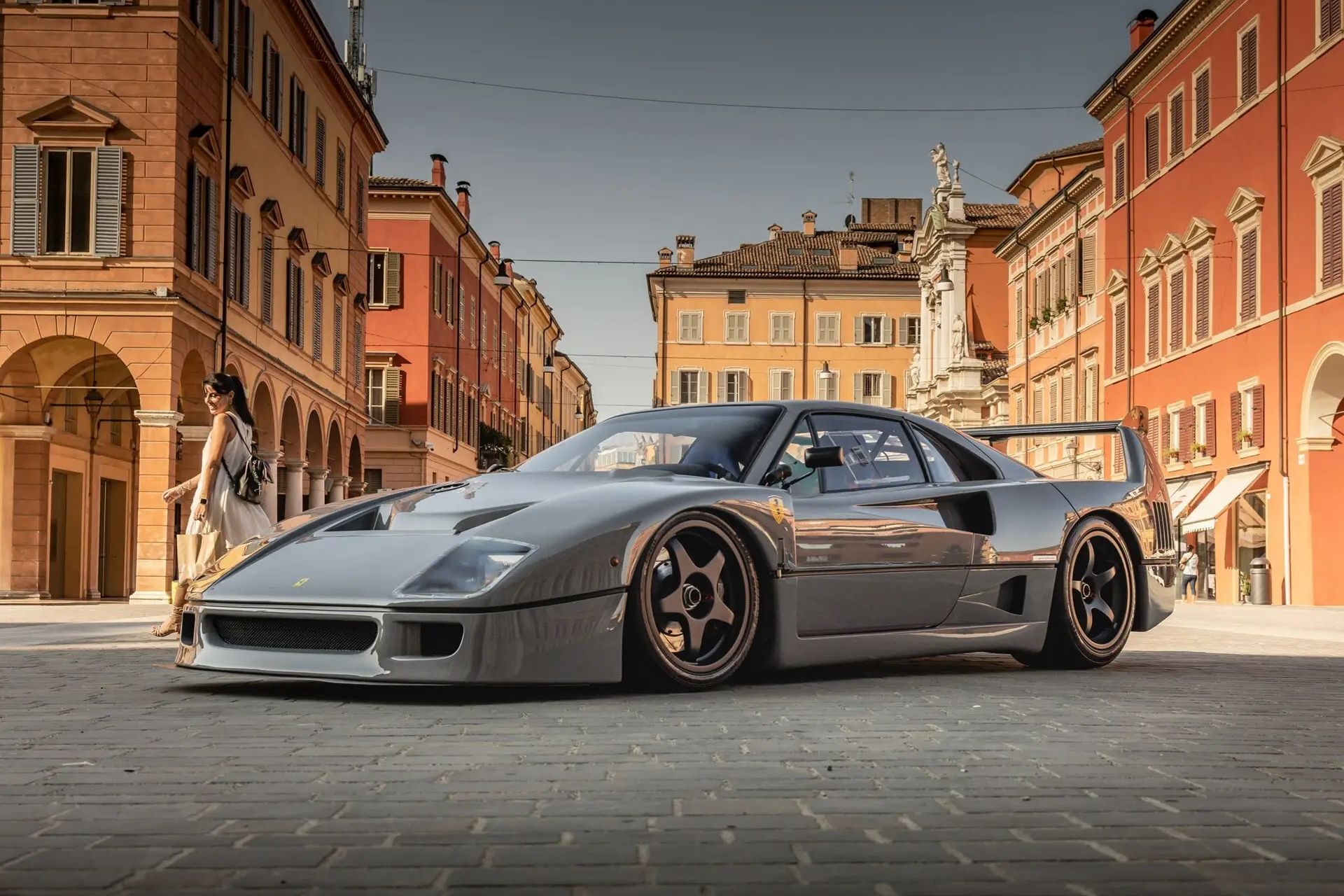 Stunning Ferrari F40 With Nearly 1,000 HP Offered In Rare Private Sale