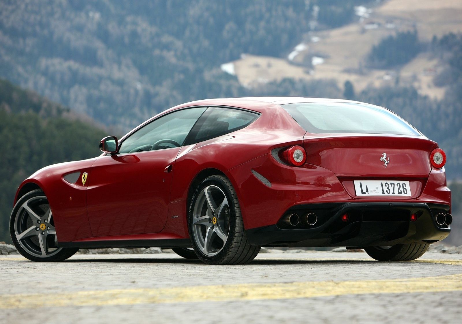Ferrari FF Owner Faces Massive Bill After Losing Keys In Fight