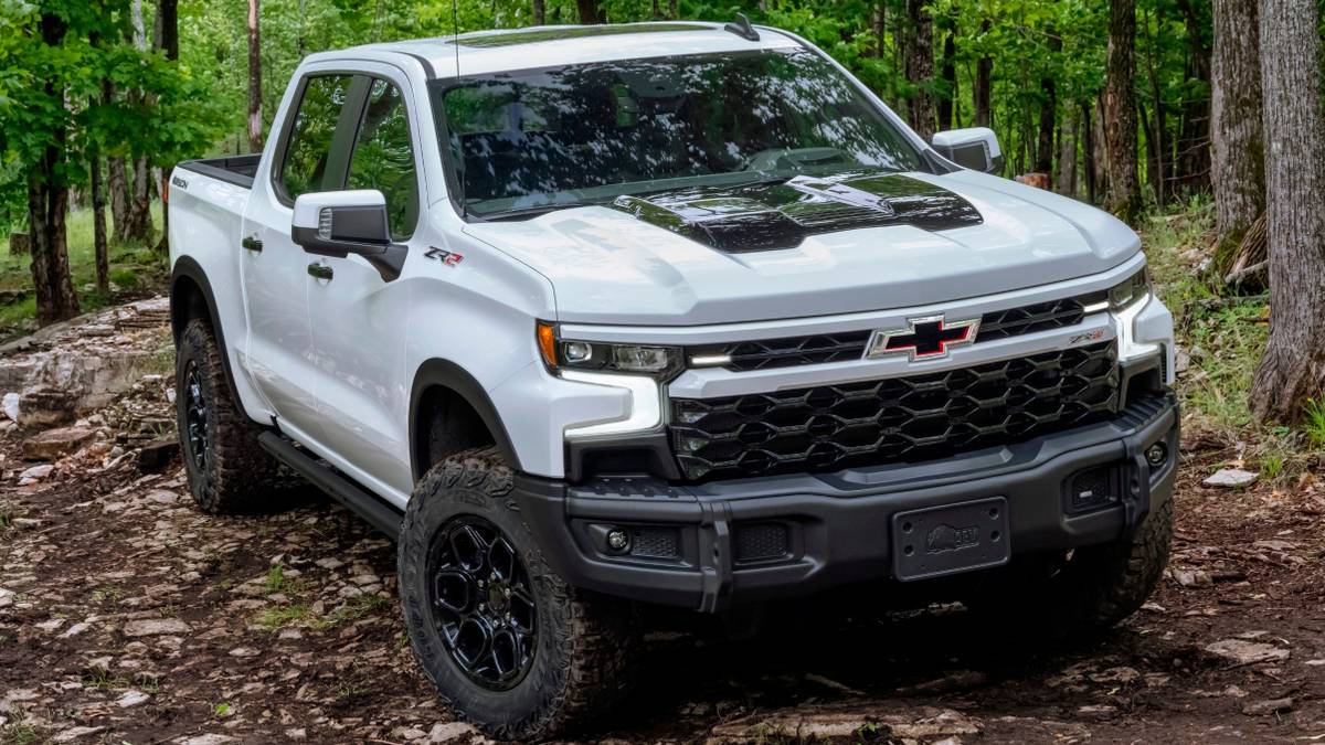 Chevrolet Silverado 1500: Review, Pricing, Photos, and Specs