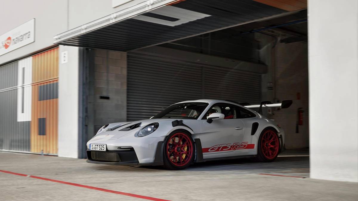 2025 Porsche 911 GT3 RS Specs & Trims