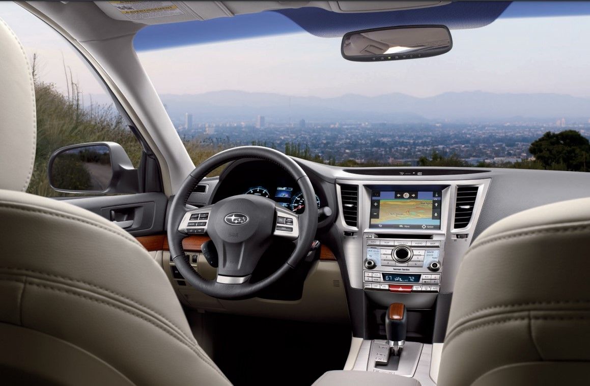 2013 Subaru Outback Interior Photos