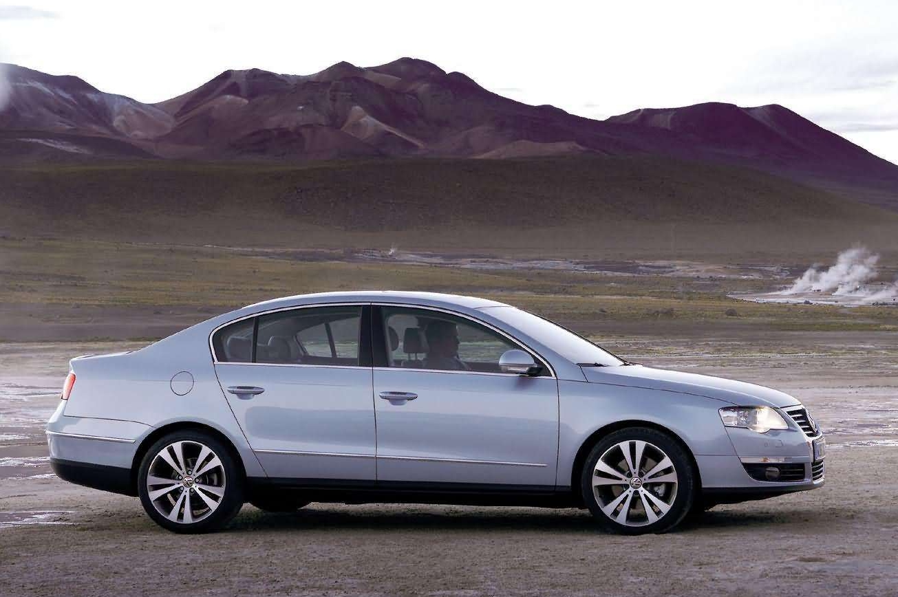 2007 Volkswagen Passat Specs & Trims