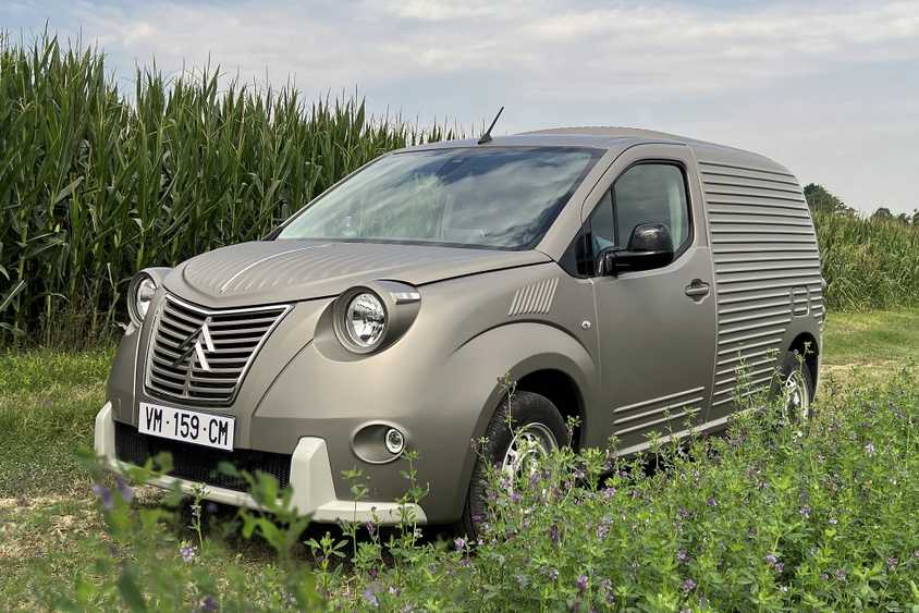 10 Controversial Cars That Ended Up As Cult Classics