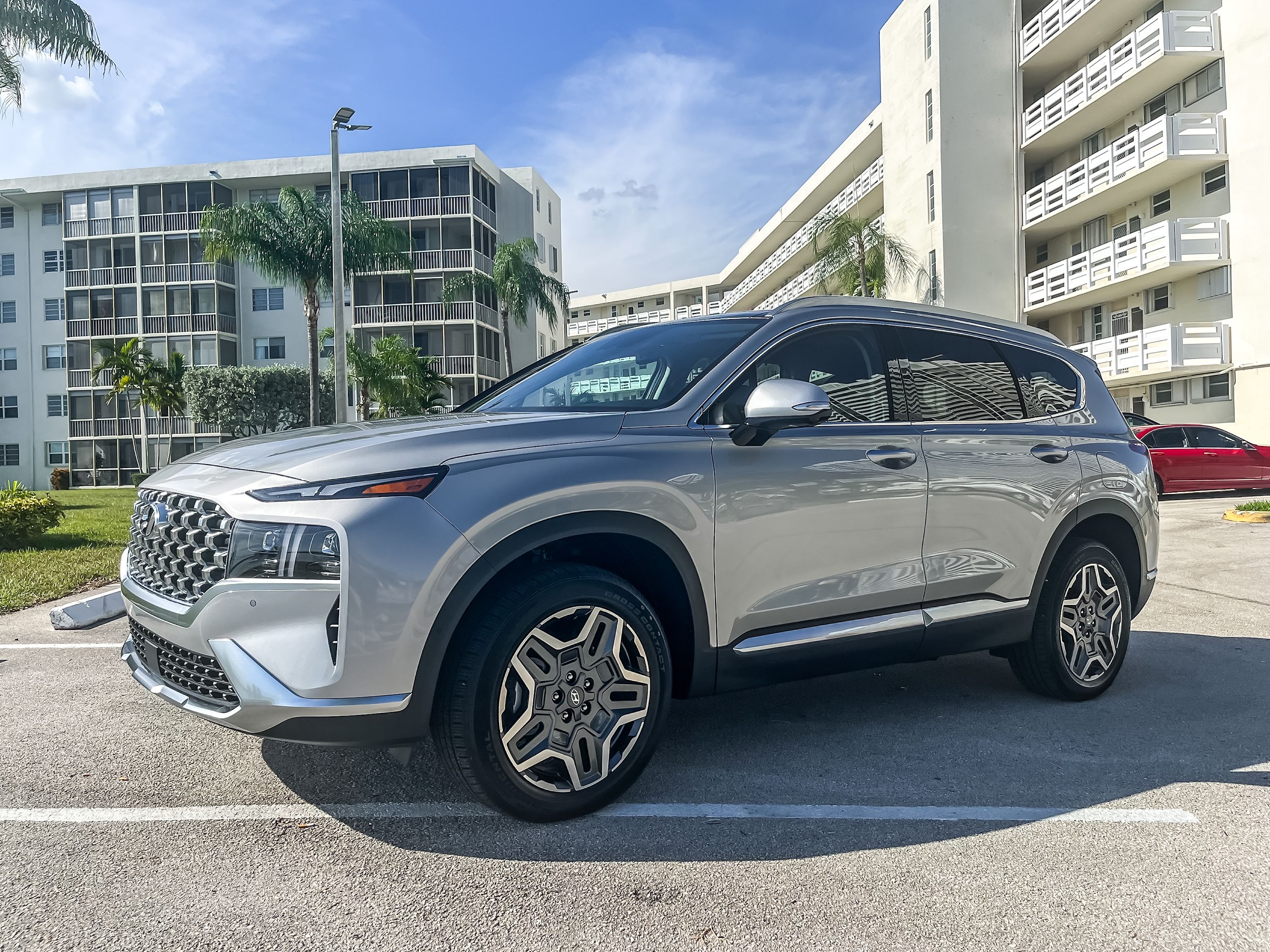 Everything We Love And Hate About The Hyundai Santa Fe Plug-In Hybrid
