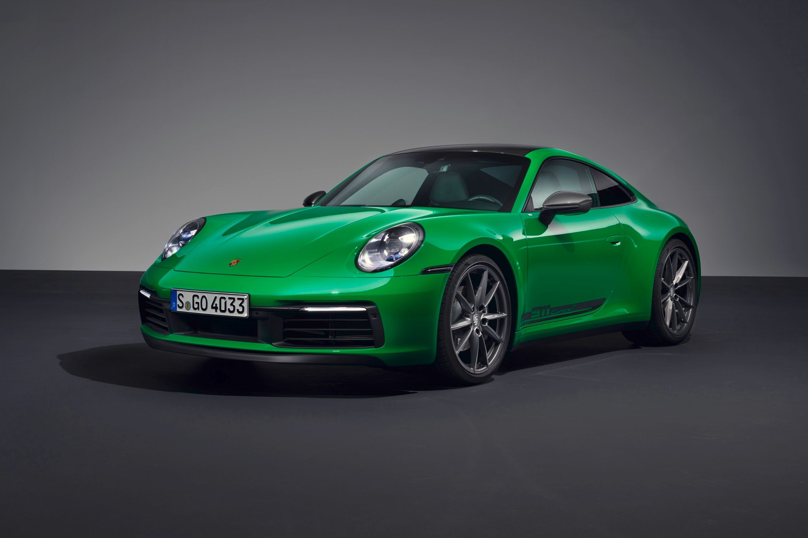 2023 Porsche 911 Carrera T Debuts As A Lighter, Leaner 911 Built For ...