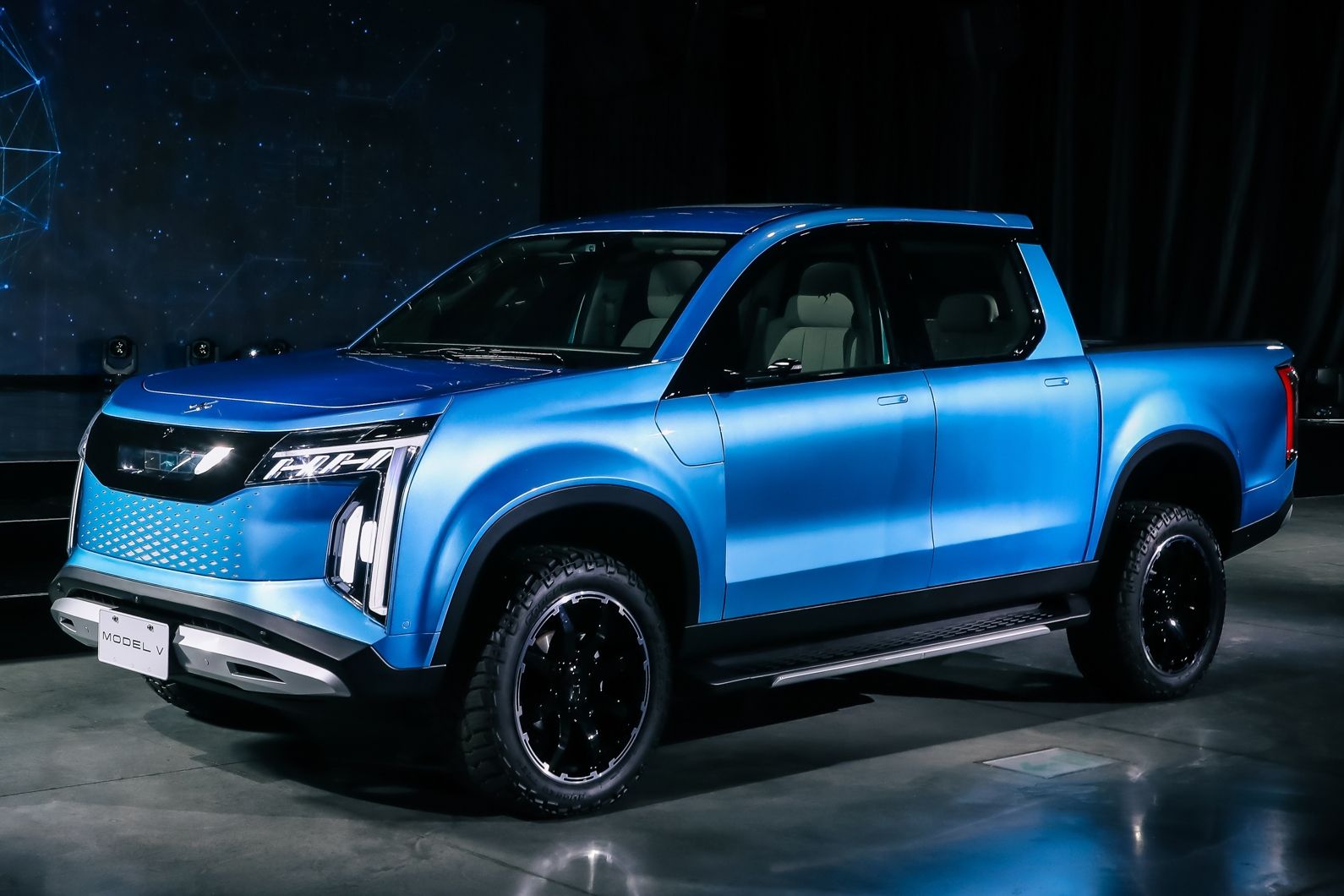 Foxtron Unveils Model V EV Pickup Truck As Ford Maverick Lightning Rival