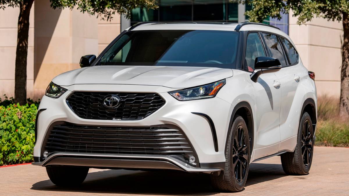 2026 Toyota Highlander Specs & Trims