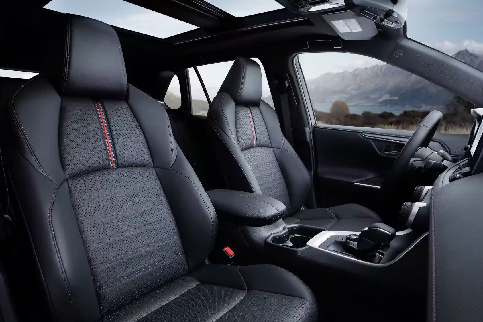 Toyota RAV4 Transforms Into Dakar-Inspired Off-Road Crossover For SEMA