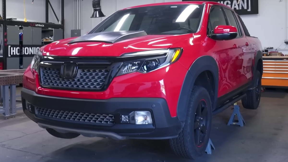 Hoonigan Fits A 700-HP IndyCar V6 Engine To 2017 Honda Ridgeline For ...