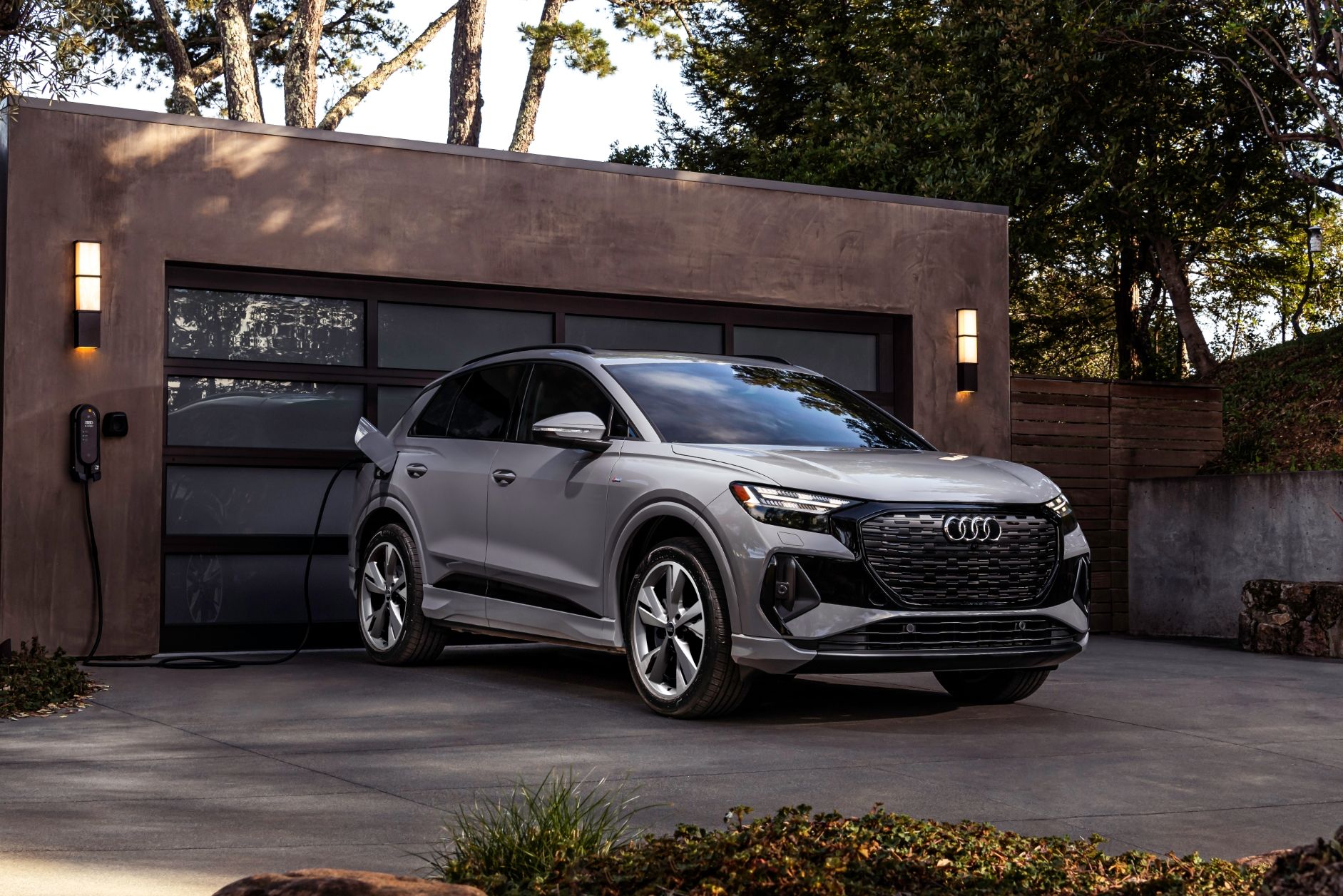 2025 Audi Q4 e-tron - Overview | CarBuzz