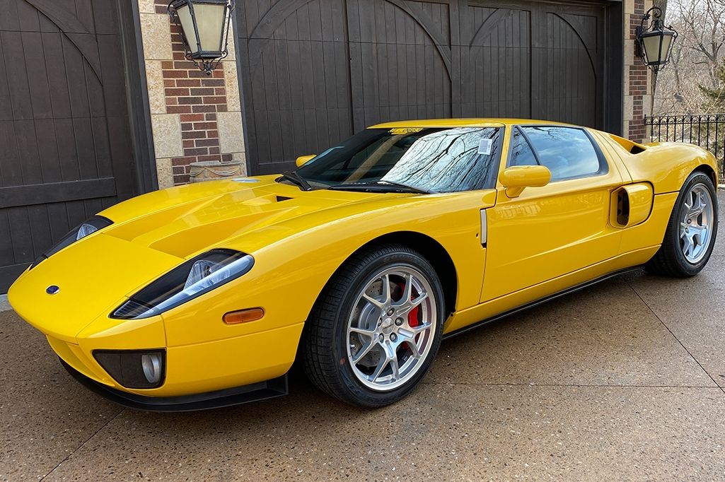 Rare Speed Yellow Ford GT With Stripe Delete Option Expected To Fetch ...