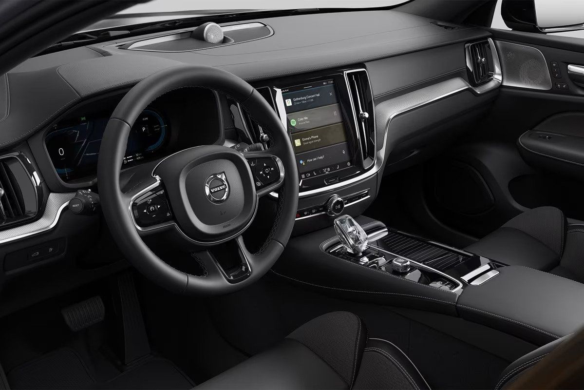 2020 volvo v60 hybrid store