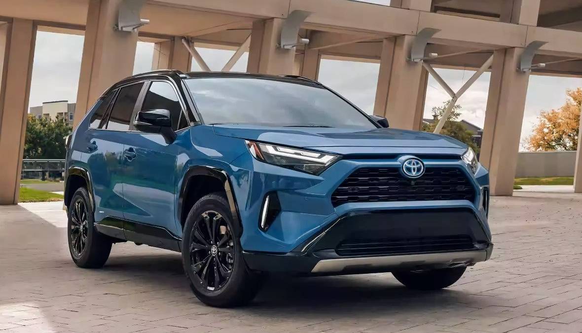 Toyota RAV4 Hybrid: Review, Pricing, Photos, and Specs