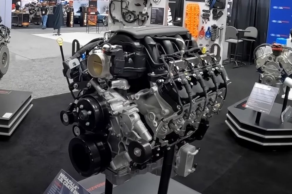 Ford's 7.3-Liter V8 Megazilla Motor Makes Its Official Debut