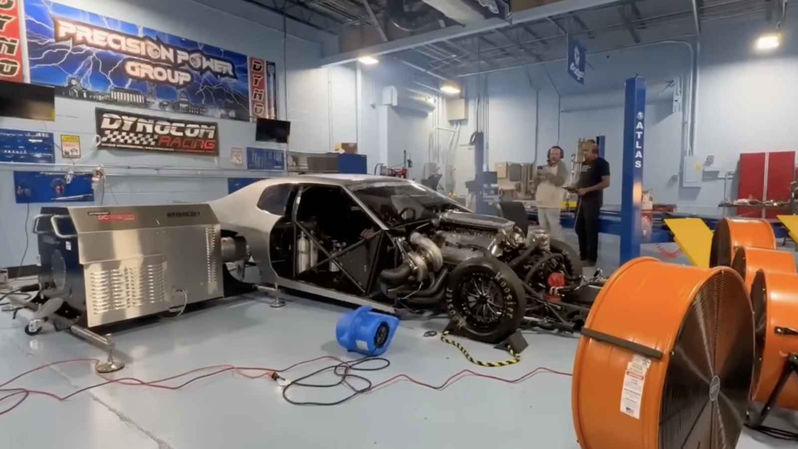 Crazy Drag Racer With More Than 6,100 HP Reportedly Breaks Hub Dyno Record