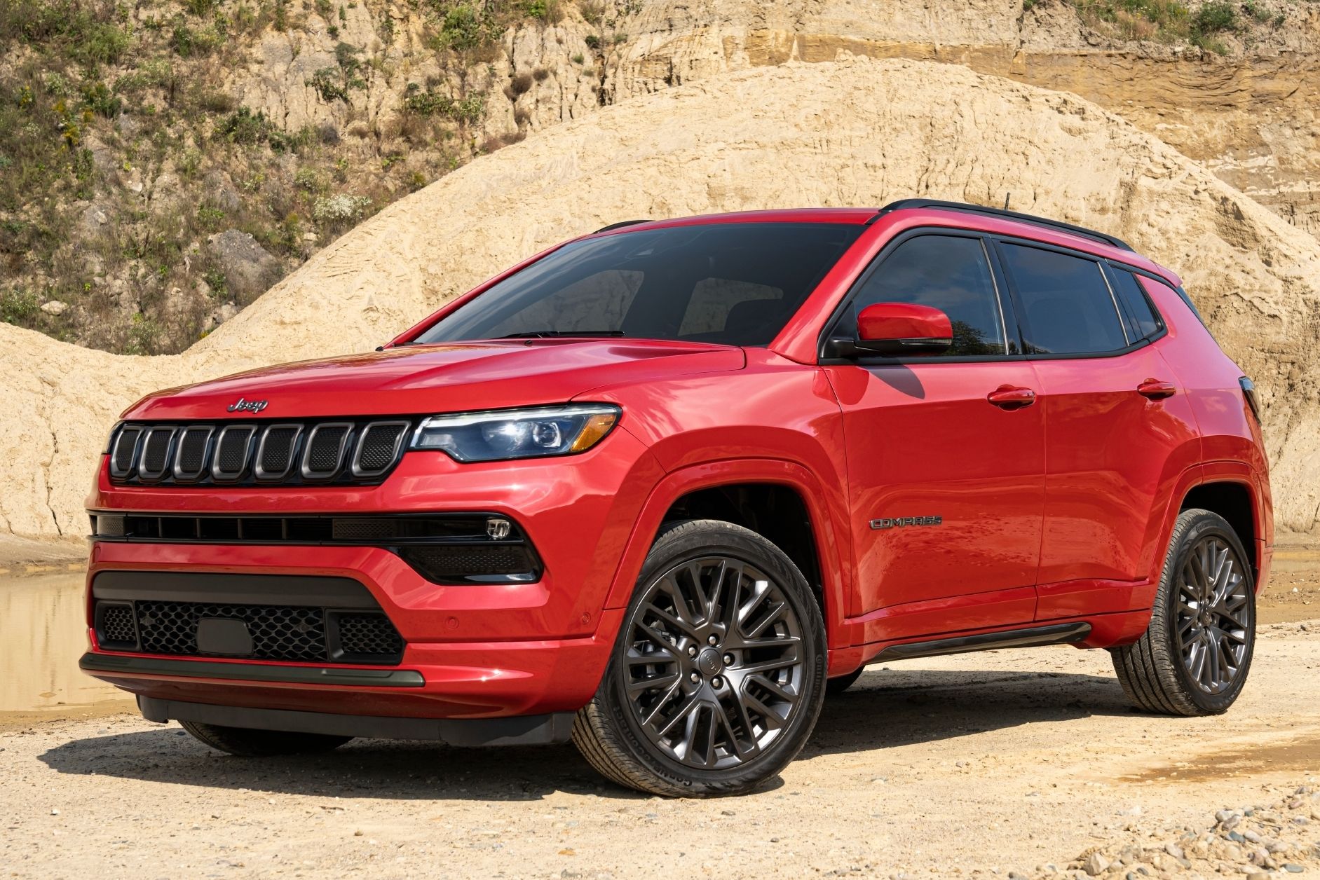 Jeep's New Turbocharged Four-Pot Engine Is Smaller, Beefier, And More ...