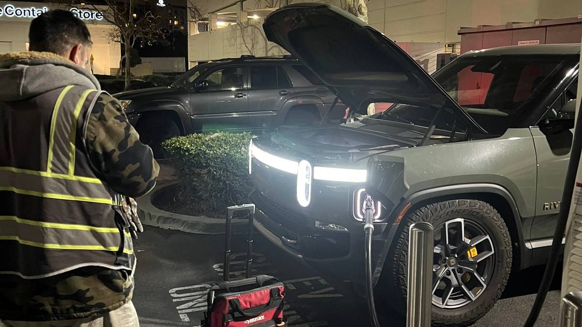 Rivian R1T Gets Fried And Bricked After Plugging Into Electrify America ...