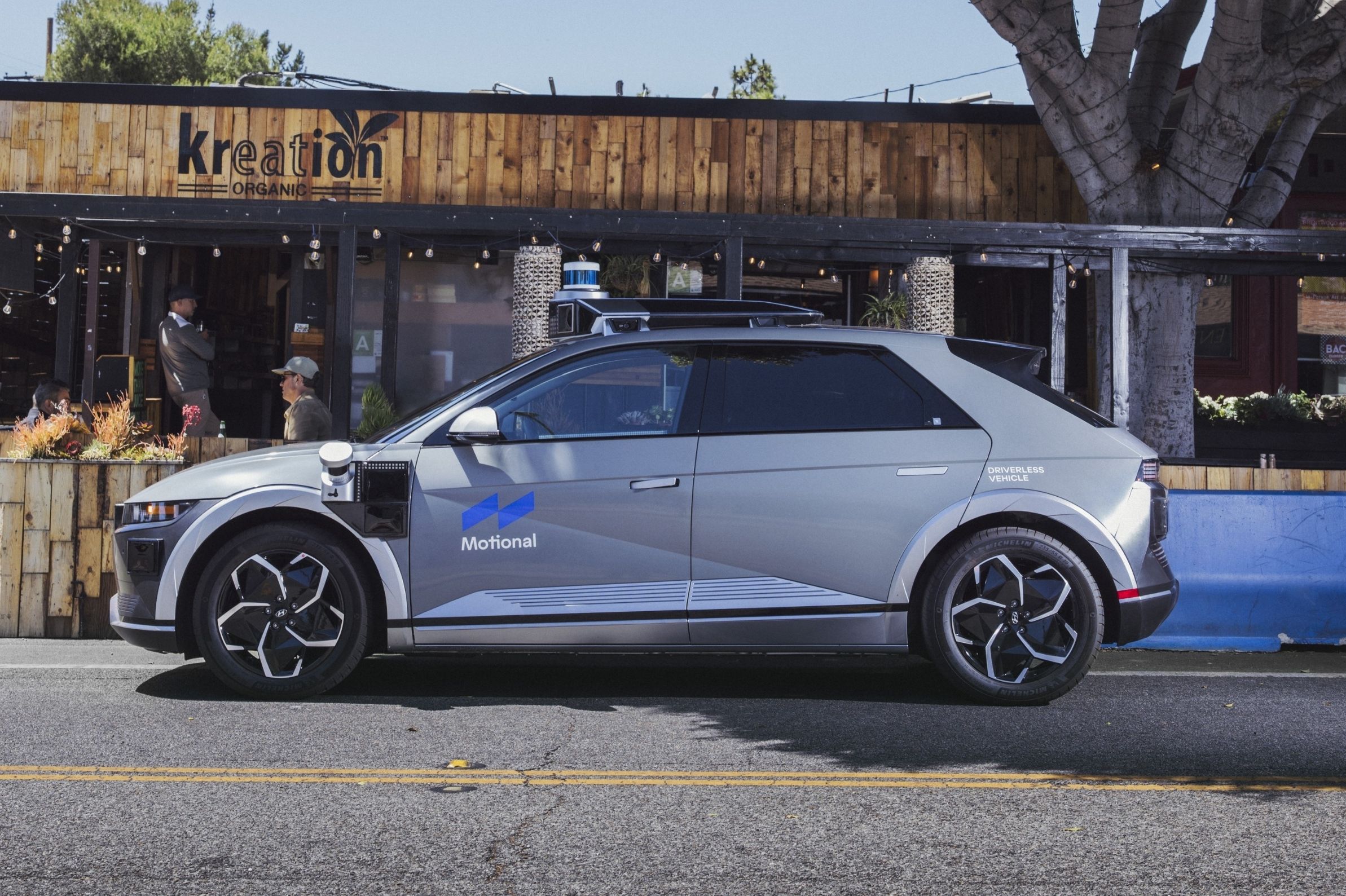 US-Build Self-Driving Hyundais Will Hit The Road Sooner Than You Think
