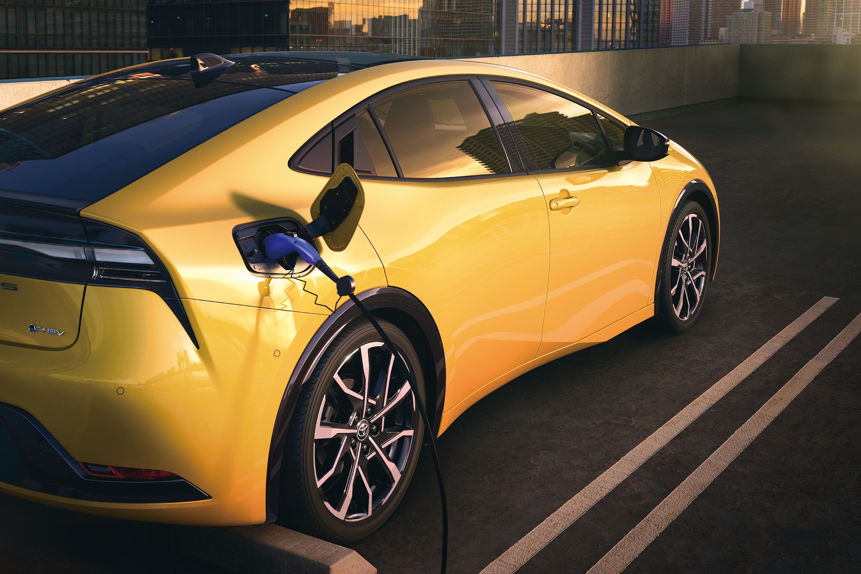 toyota-prius-phev-launches-in-japan-with-better-than-expected-electric