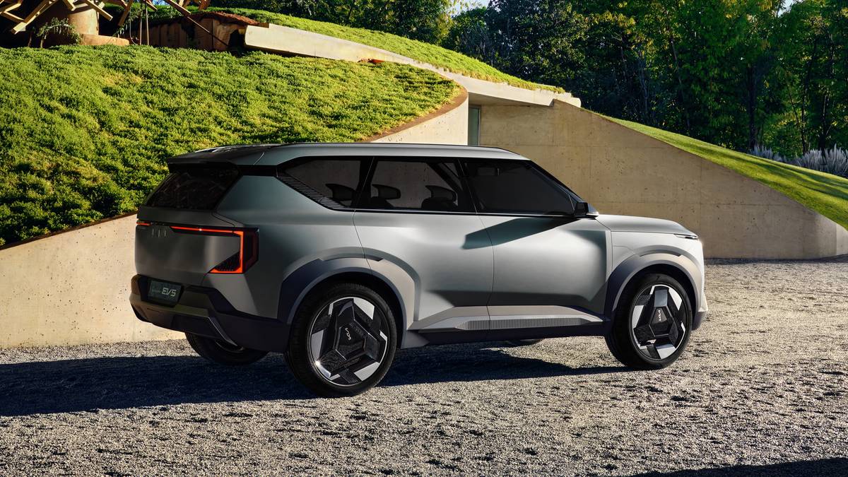 2025 Kia EV5 Interior Photos