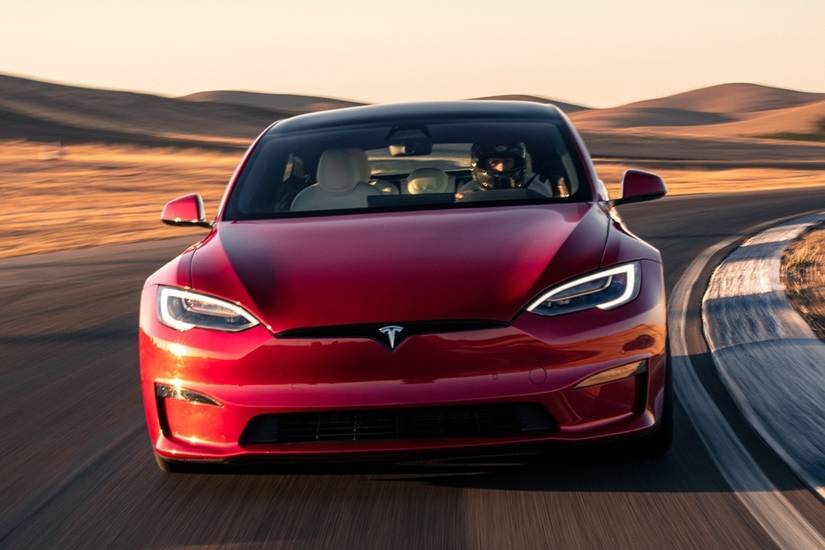 Tesla's New Extended Service Agreement Is Daylight Robbery