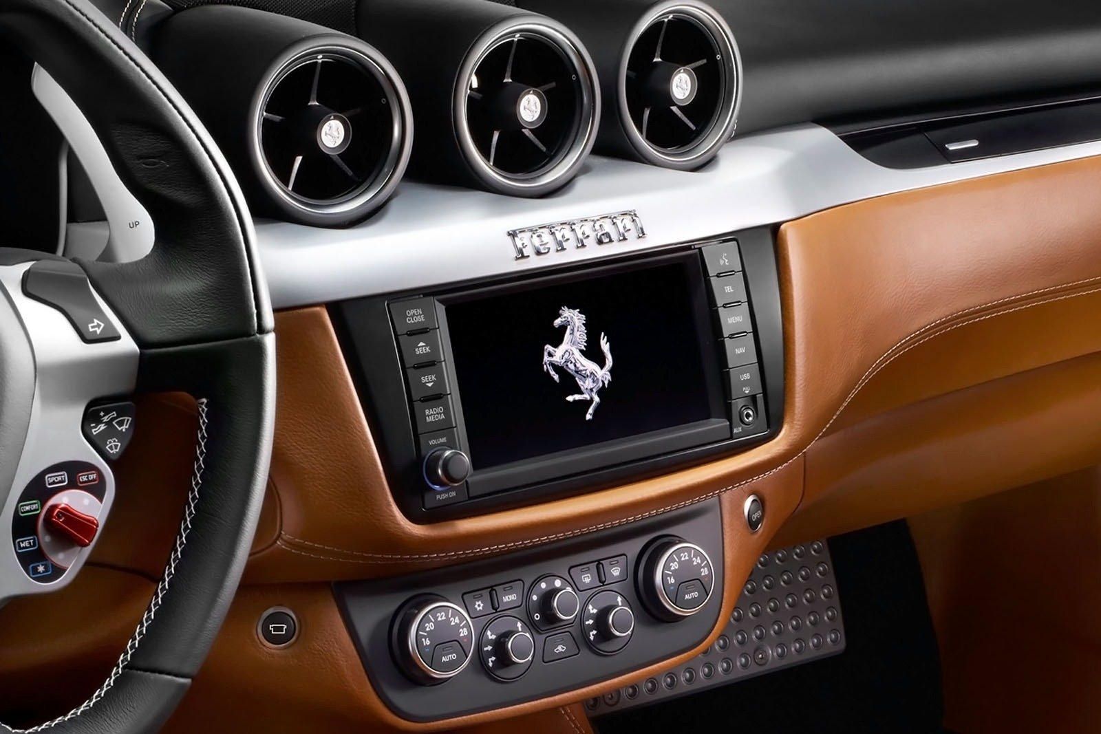 Ferrari LaFerrari Successor Will Use Samsung OLED Displays