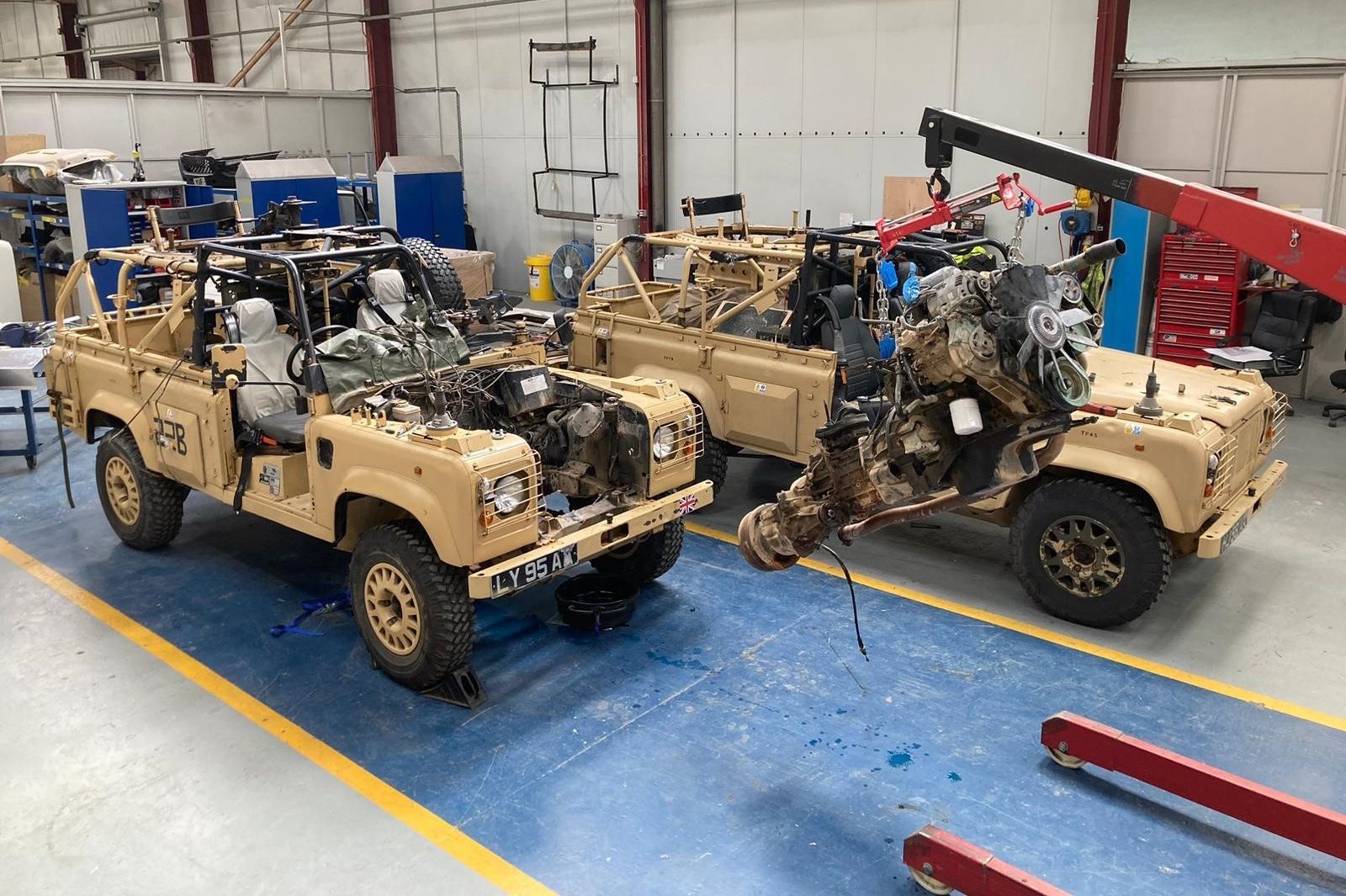 Classic British Army Land Rovers Replacing Diesel Engines With Electric ...