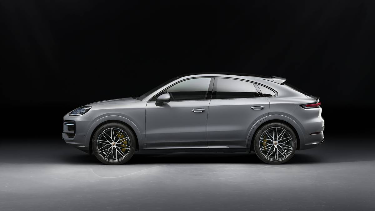 2025 Porsche Cayenne Coupe Specs & Trims