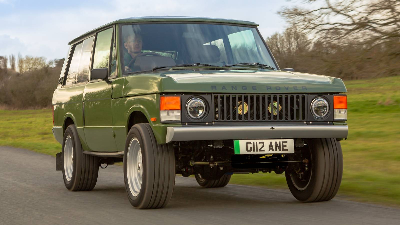 Tesla-Powered Range Rover Classic Costs $100k More Than Brand-New Model