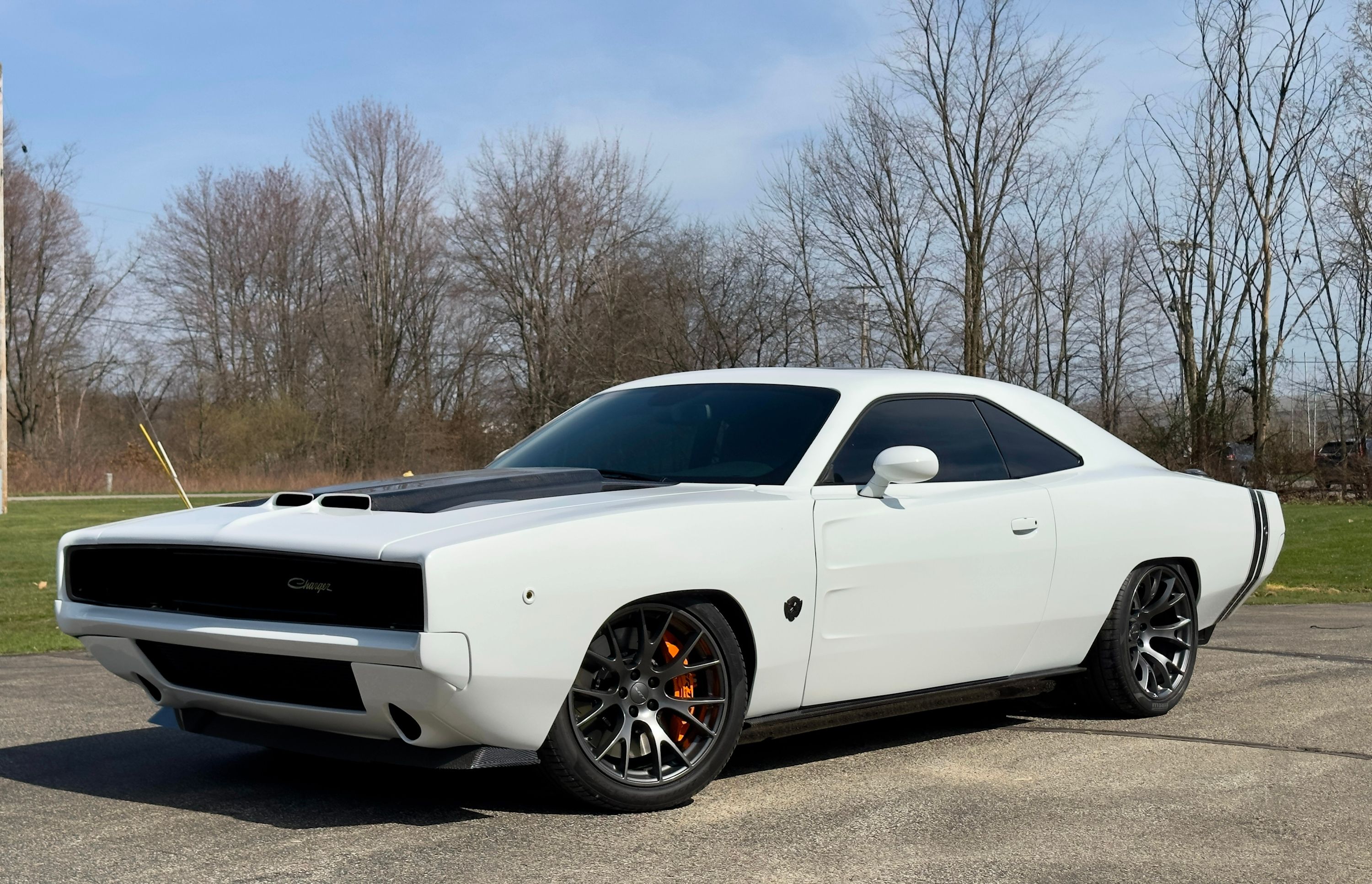 ExoMod's 1,000-HP 1968 Dodge Charger Has Hellcat Guts Tuned By Hennessey
