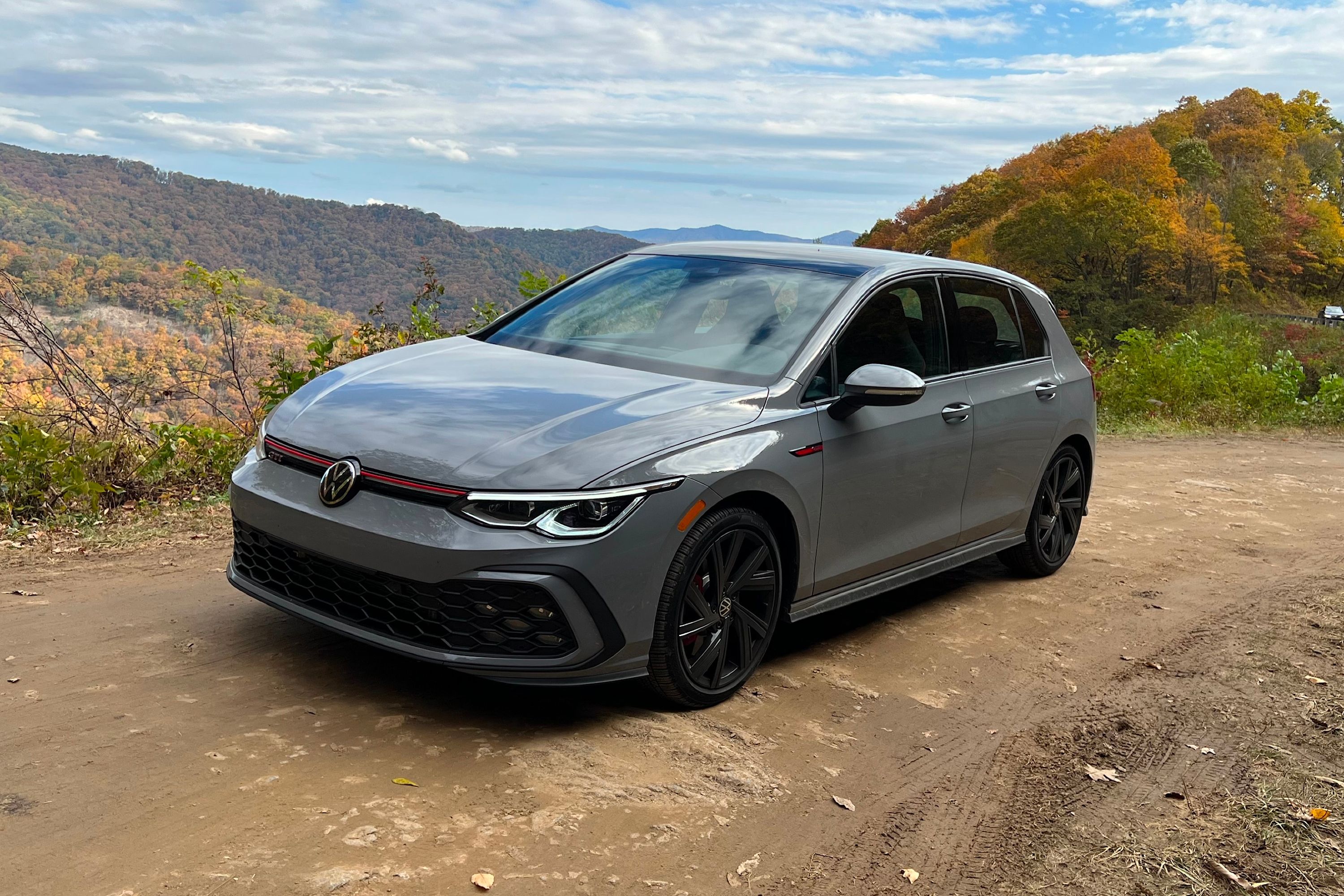 2022 Volkswagen Golf GTI Interior Photos