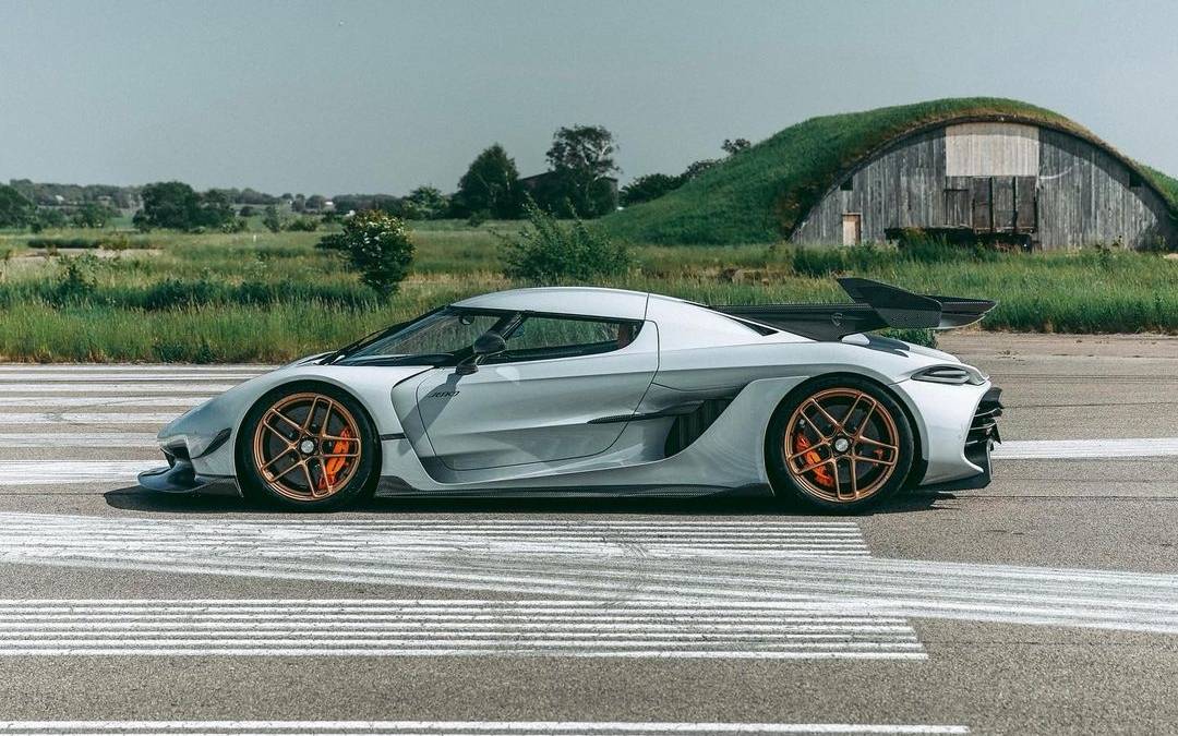 First Production Koenigsegg Jesko Is Ready To Meet Its Owner